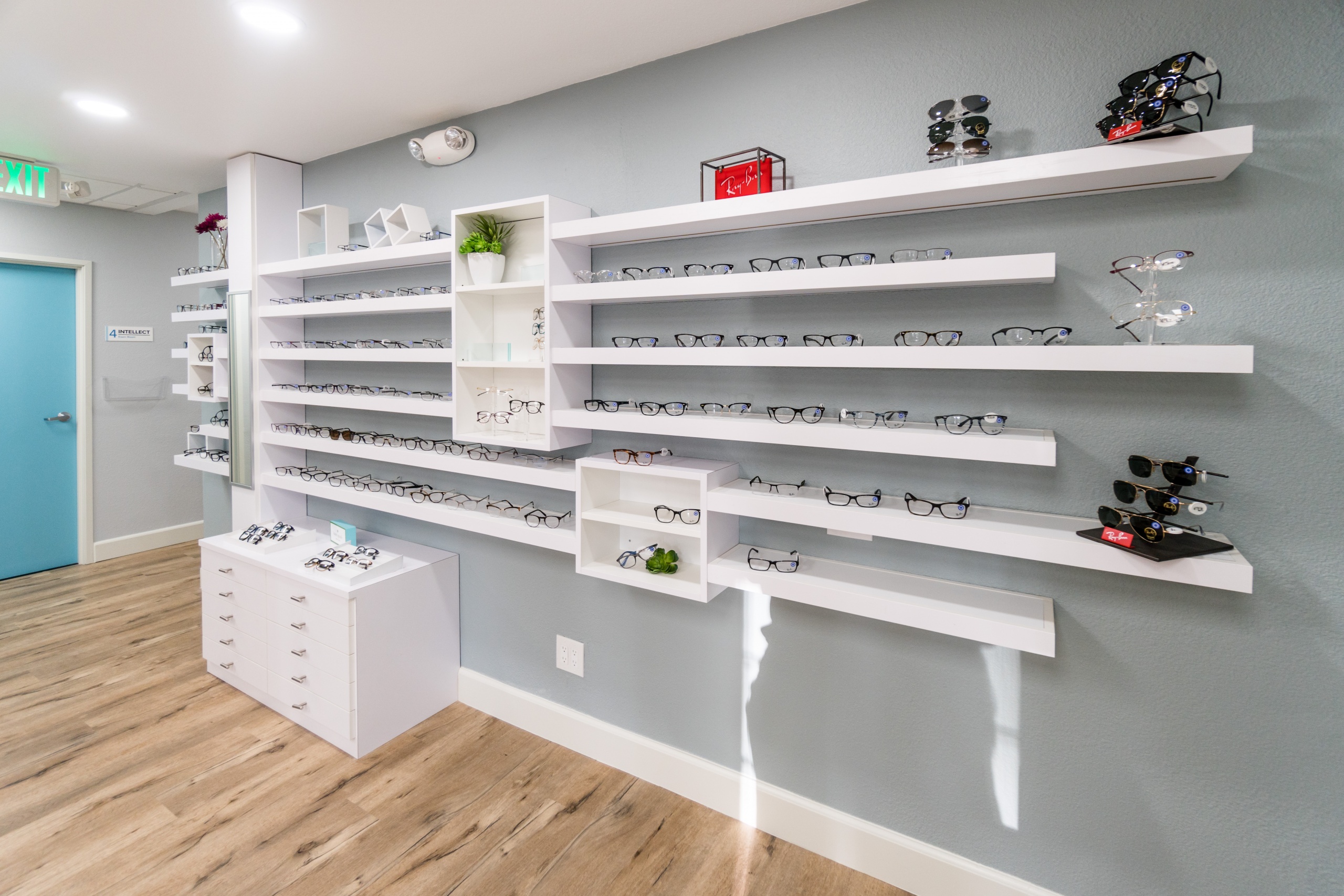 Insight Vision Center Optometry | Costa Mesa CA | Eye Doctors