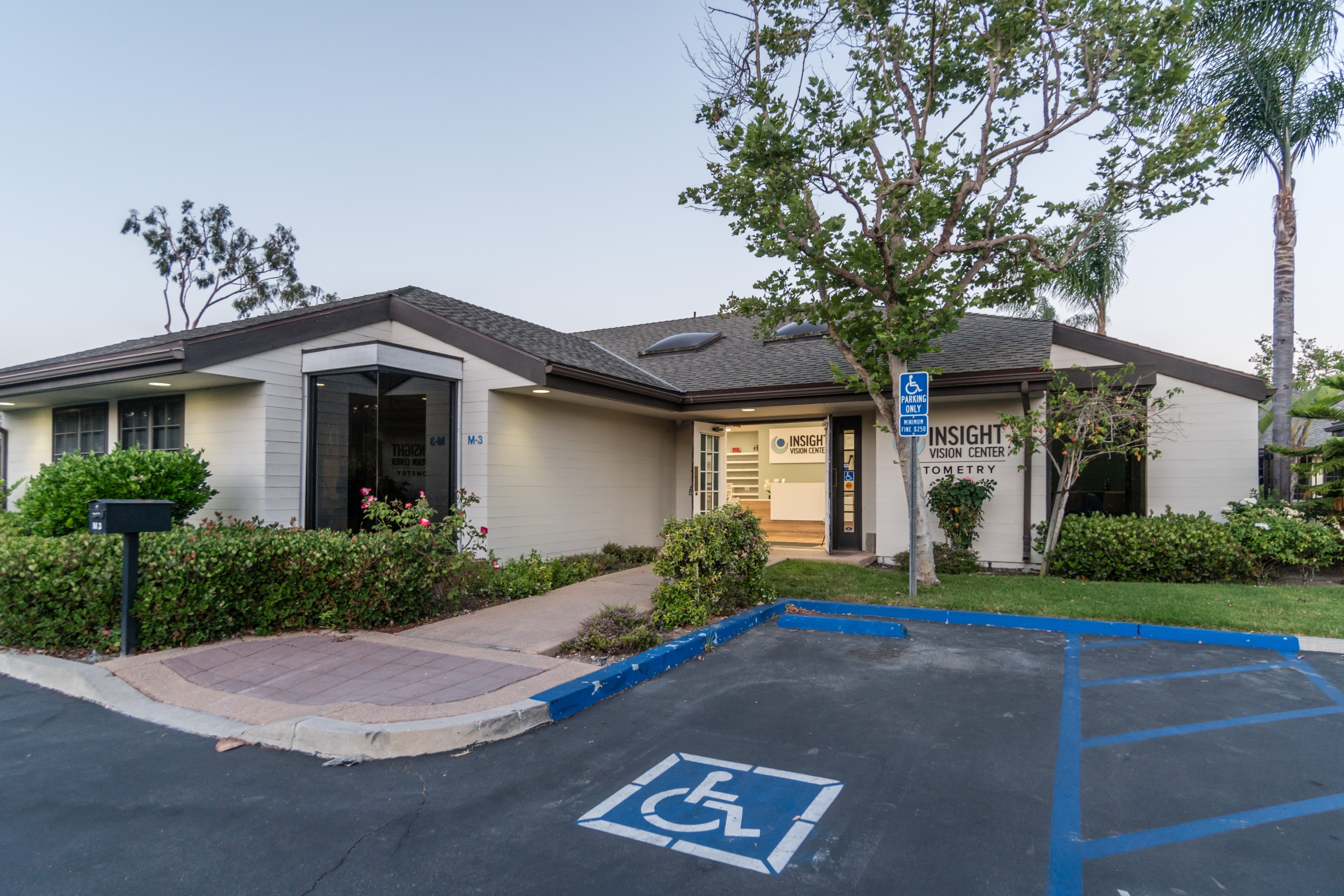 Insight Vision Center Optometry | Costa Mesa CA | Eye Doctors